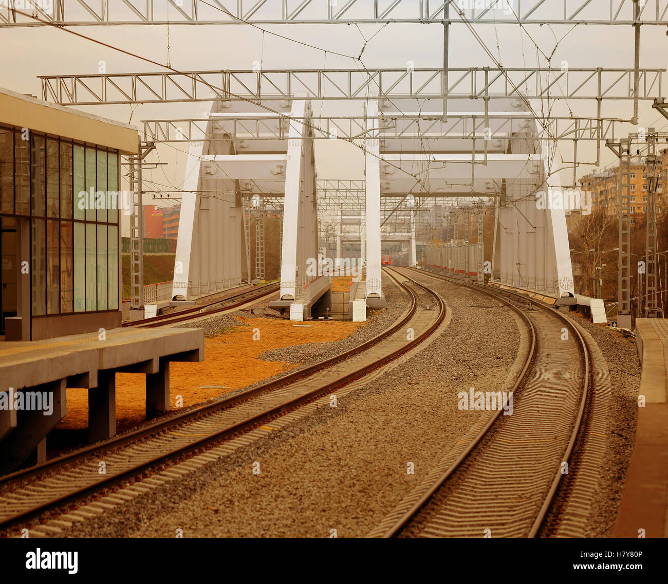Metro overhead rail line hi-res stock photography and images - Alamy