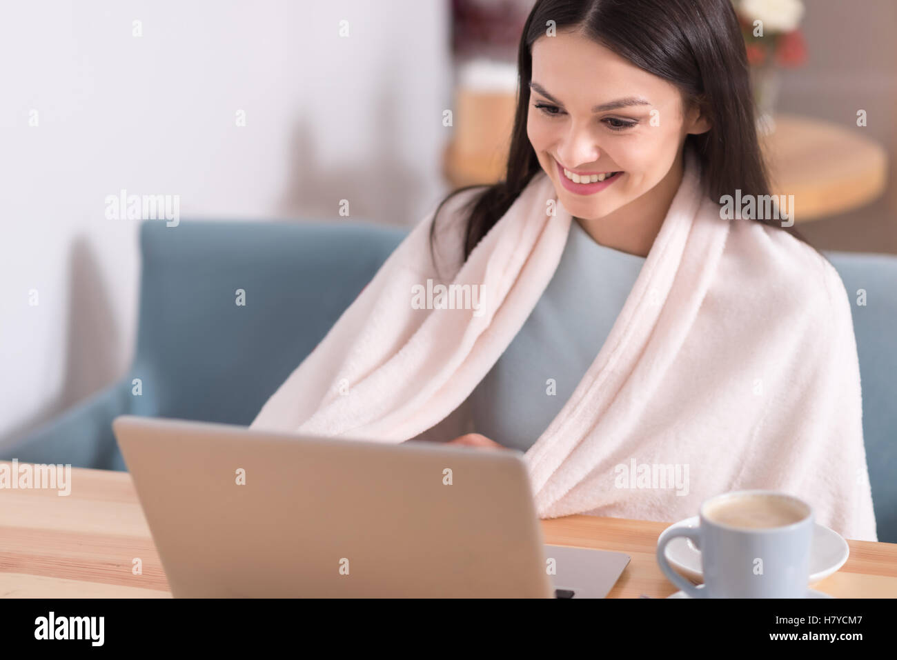 Pretty woman working on hi-res stock photography and images - Alamy