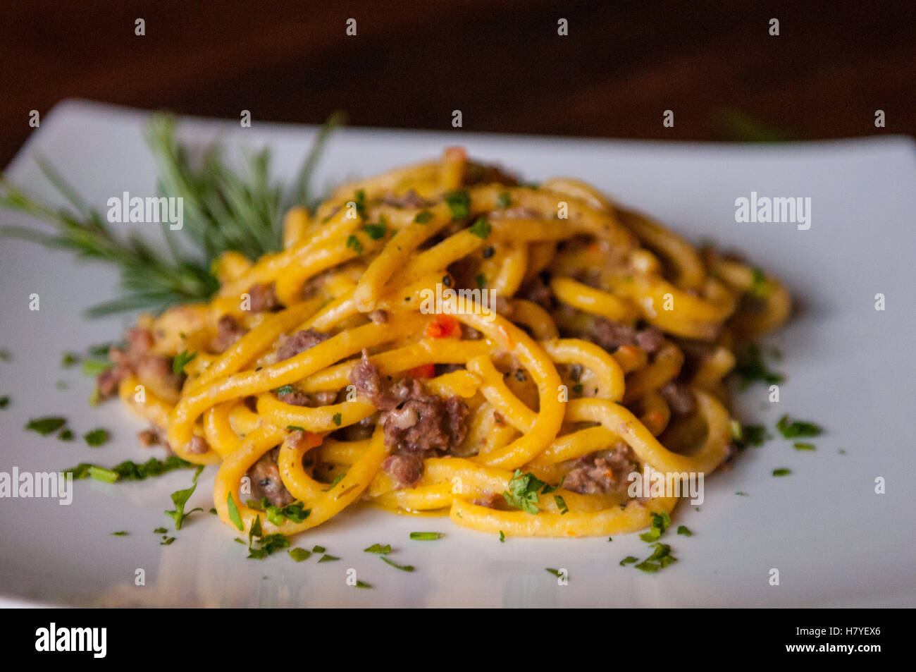 Italian pasta Bigoli al ragù Stock Photo - Alamy
