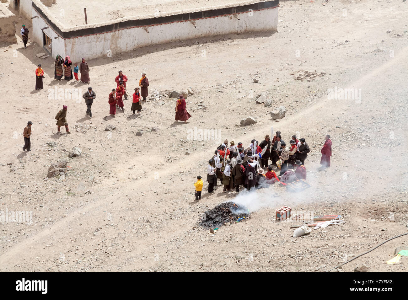 Darchen tibet hi-res stock photography and images - Alamy