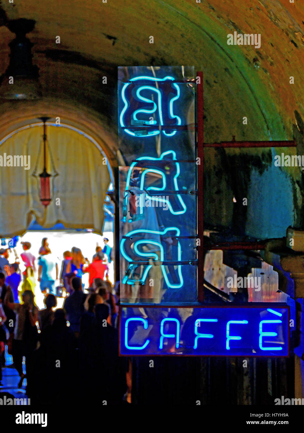 Venice Bar cafe caffe neon sign and shoppers Stock Photo - Alamy
