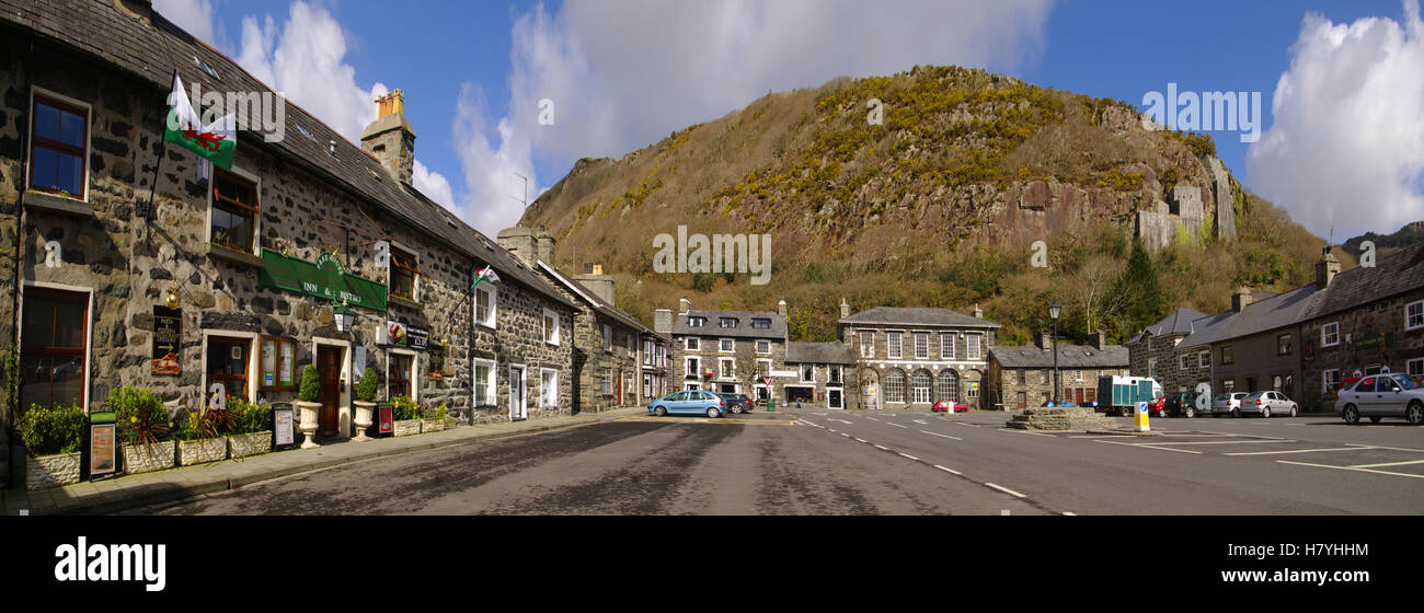 Tremadog hi-res stock photography and images - Alamy