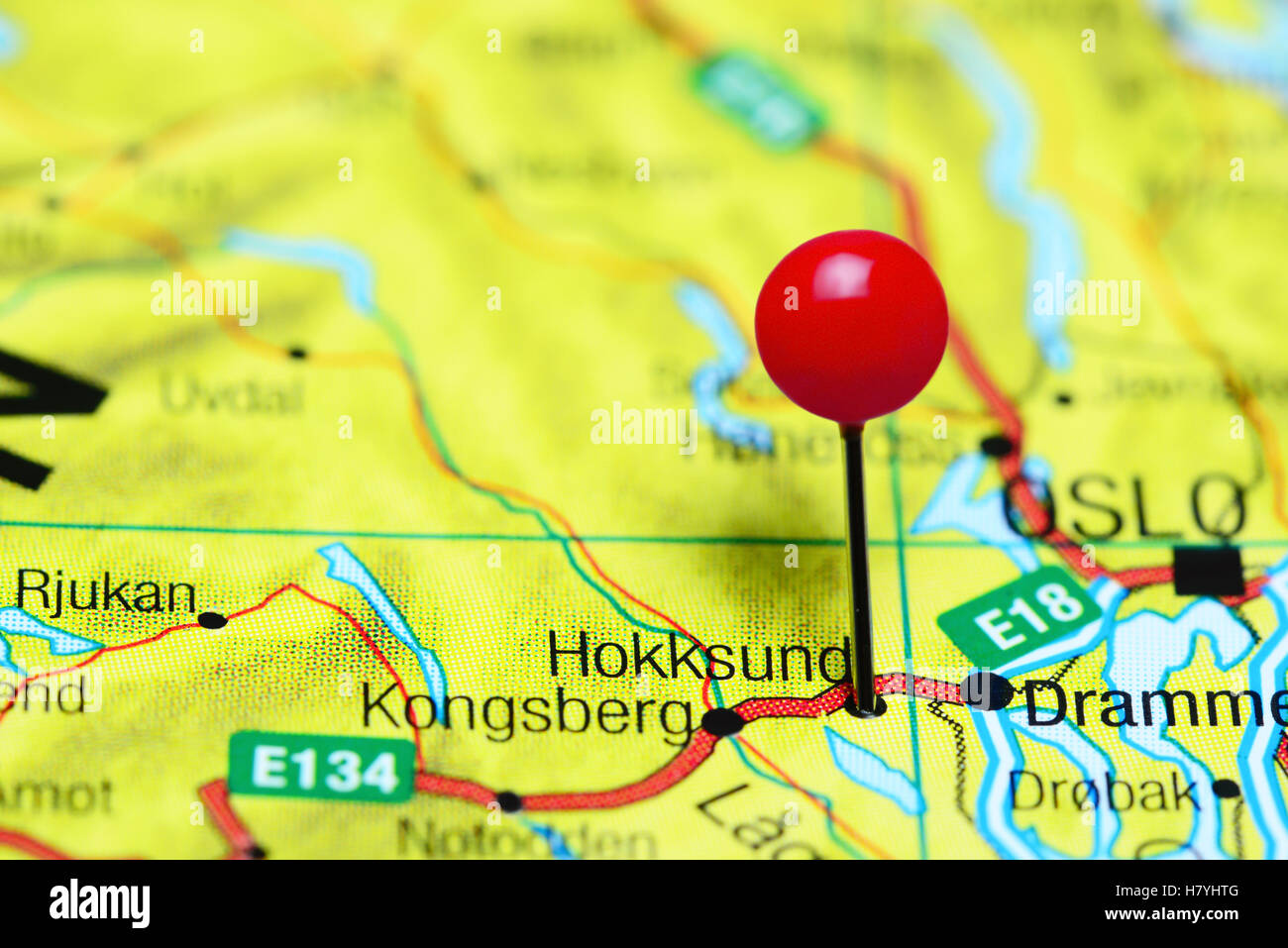 Hokksund pinned on a map of Norway Stock Photo - Alamy