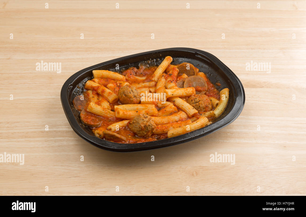 TV dinner of rigatoni pasta with sausage and meatballs in a marinara ...