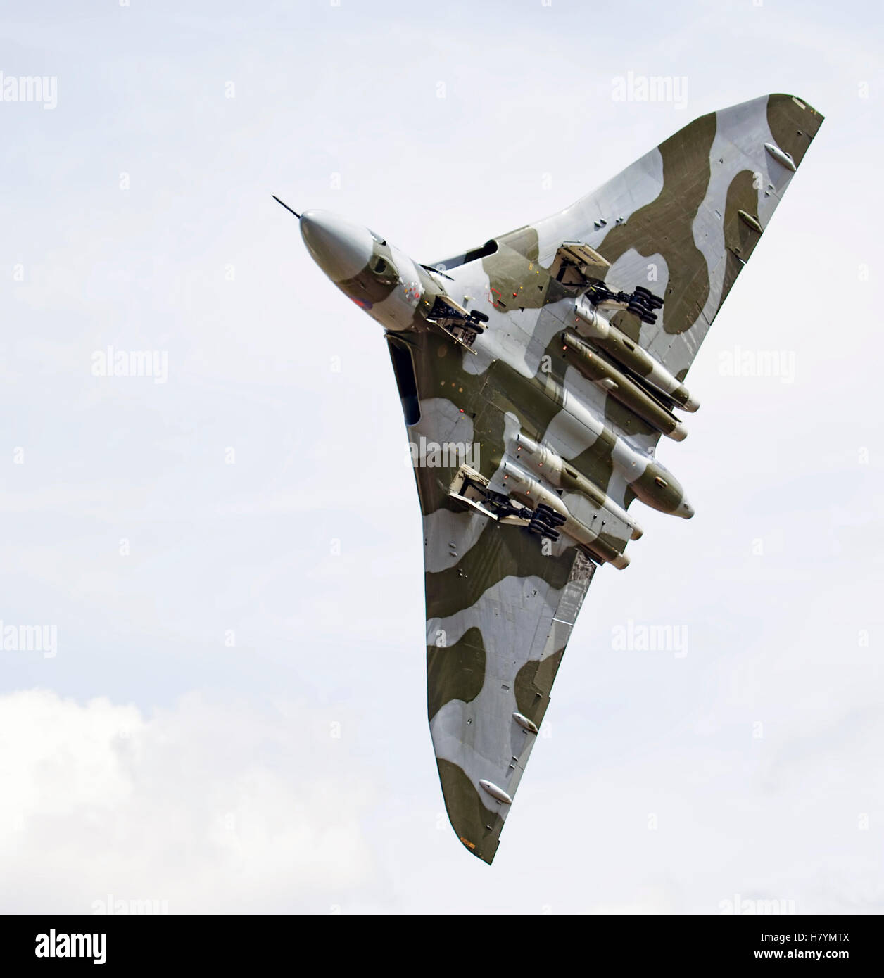 Vulcan bomber crew hi-res stock photography and images - Alamy