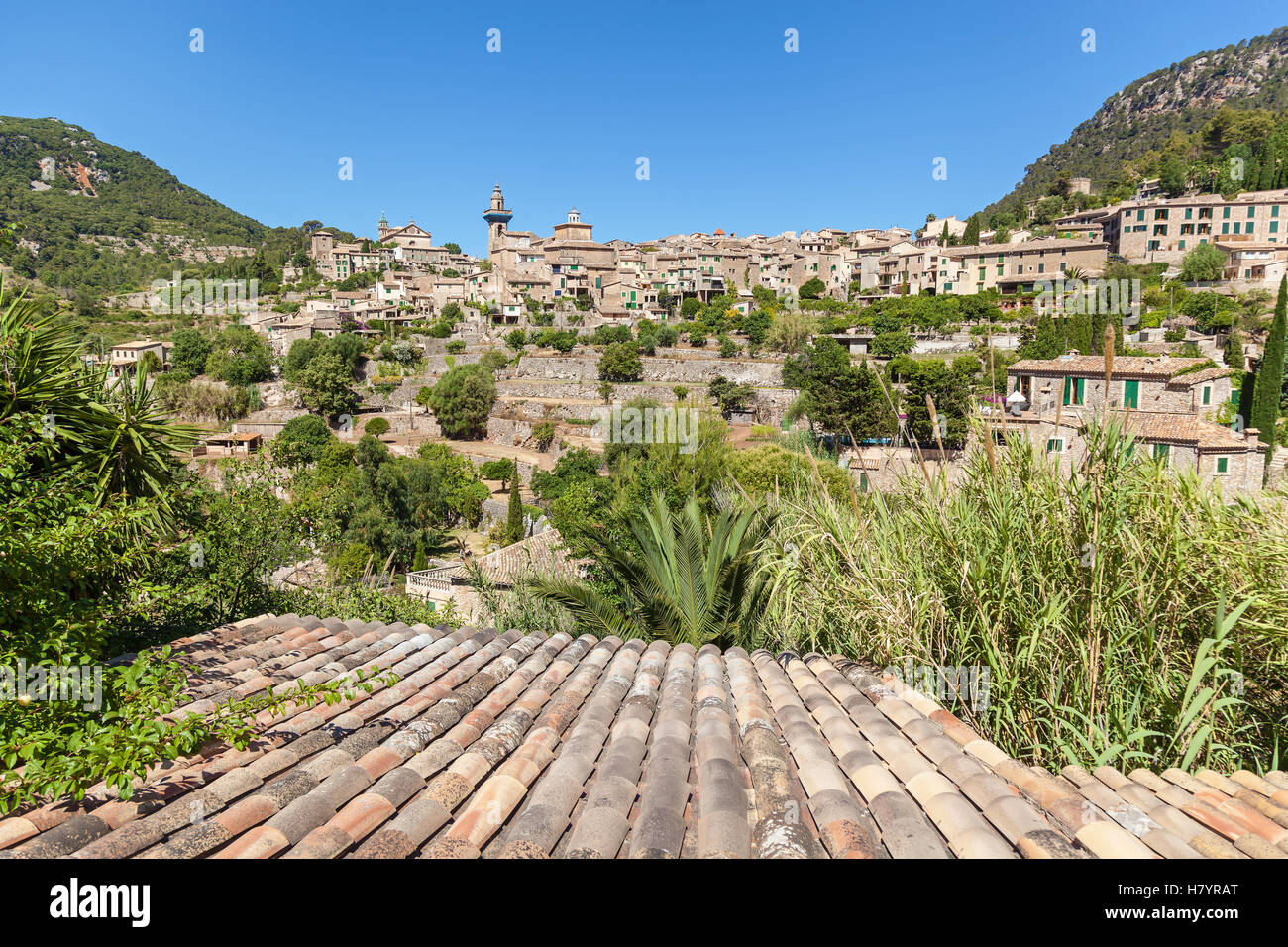 Valldemossa hilltop. View of village of Valldemossa, Mallorca, Balearic ...