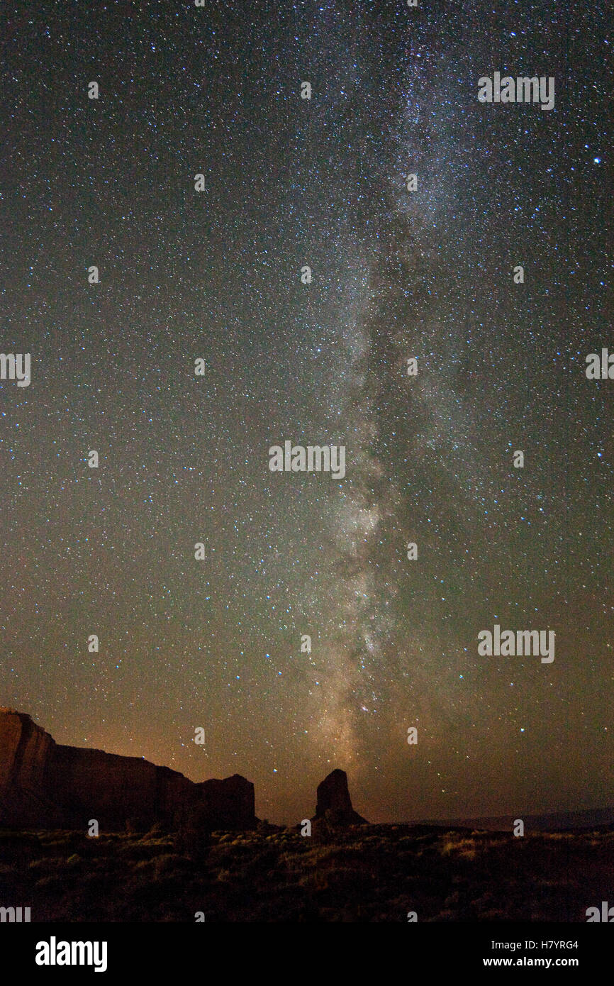 Milky way galaxy over Monument Valley Navajo Tribal Park, Arizona Stock ...