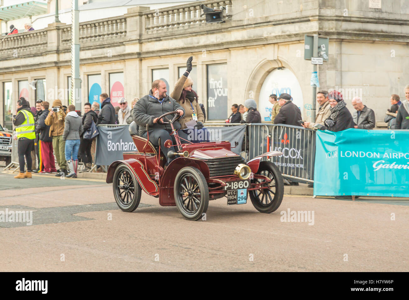 Bonham`s London to Brighton Veteran Car Rally Stock Photo - Alamy