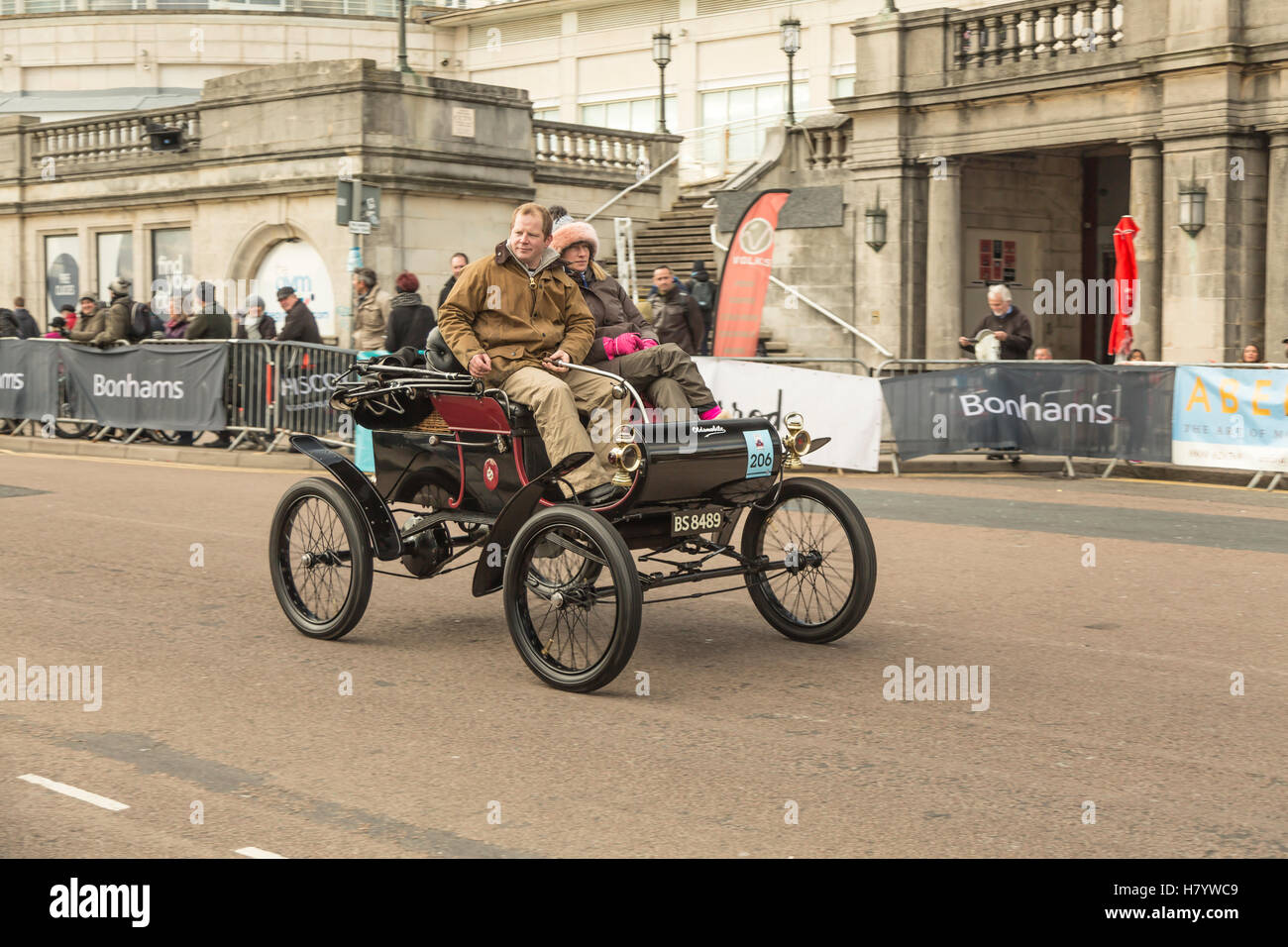 Bonham`s London to Brighton Veteran Car Rally Stock Photo - Alamy