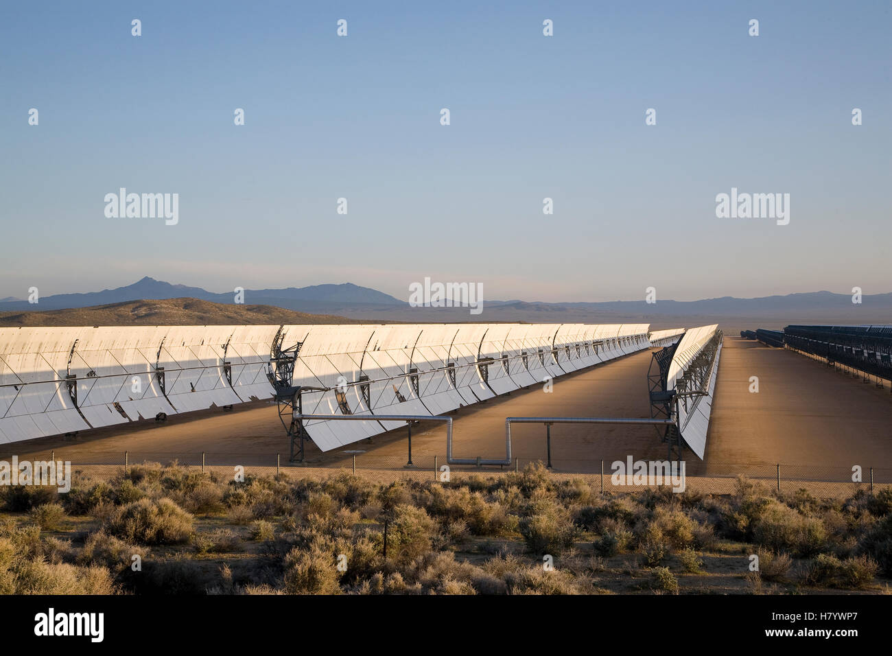 Solar facility at Harper Dry Lake, Mojave Desert, California Stock ...