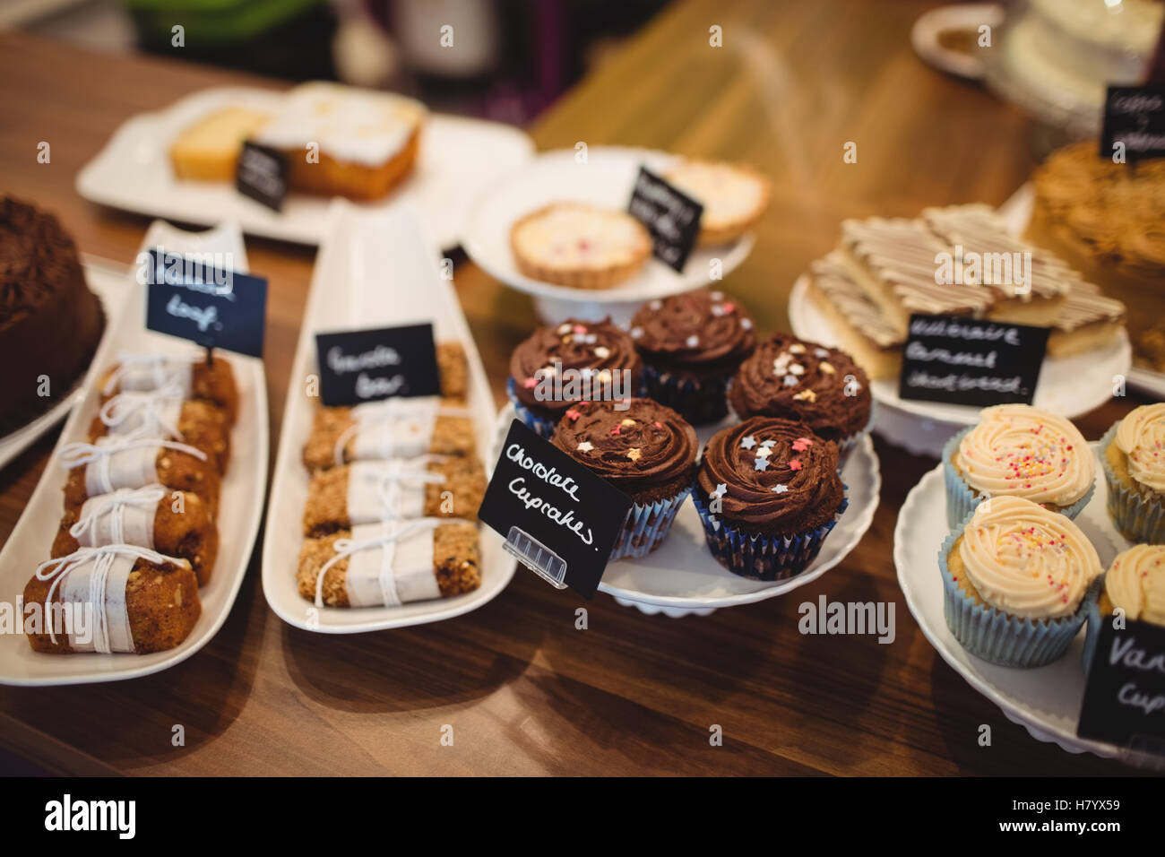 Food display counter cafe hi-res stock photography and images - Alamy