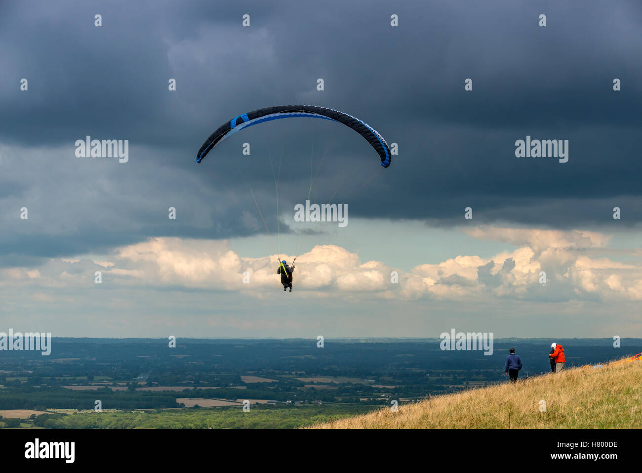 A parascender flying near Devil's Dyke Stock Photo - Alamy
