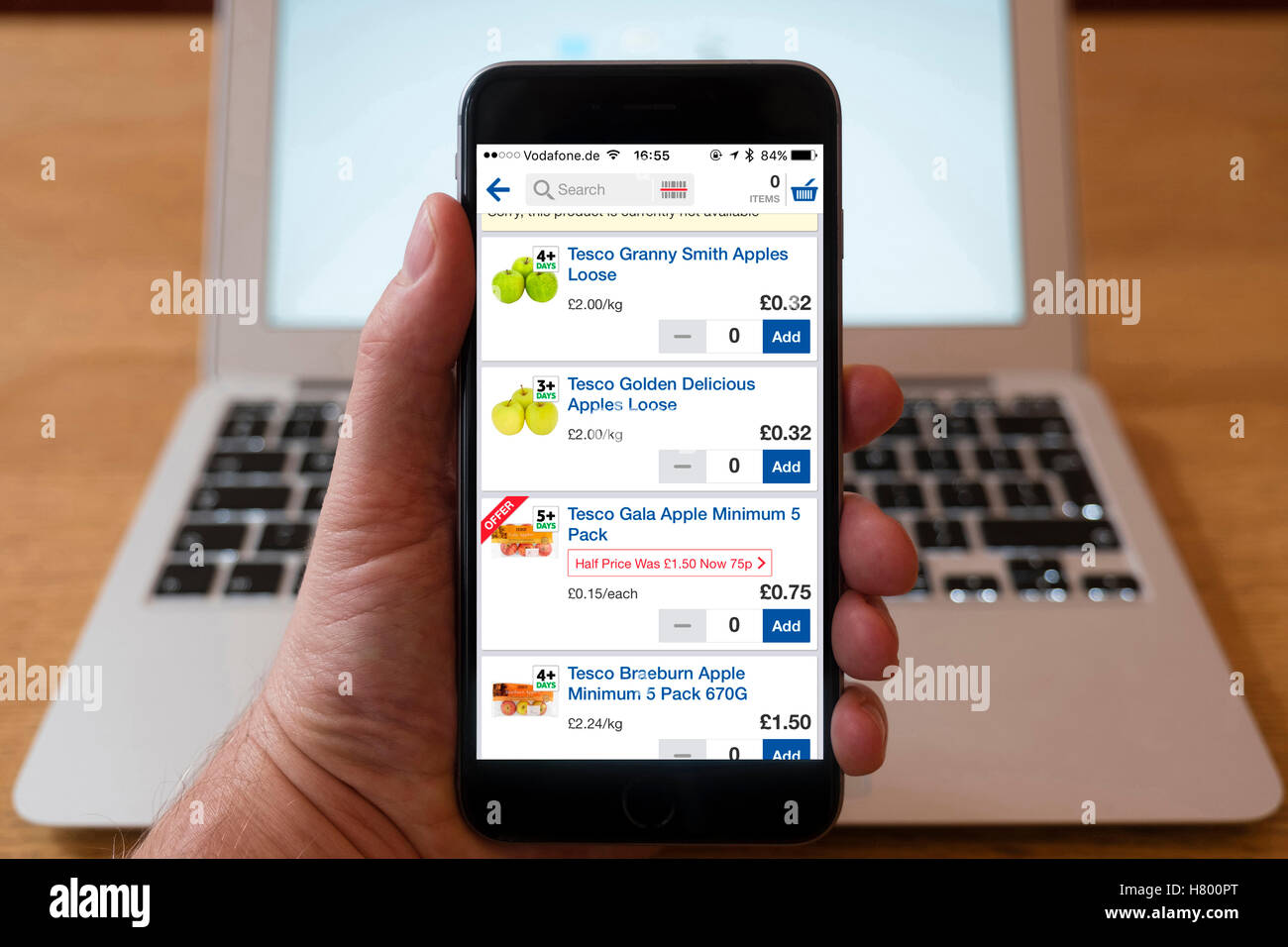 Tesco Groceries App High Resolution Stock Photography and Images - Alamy