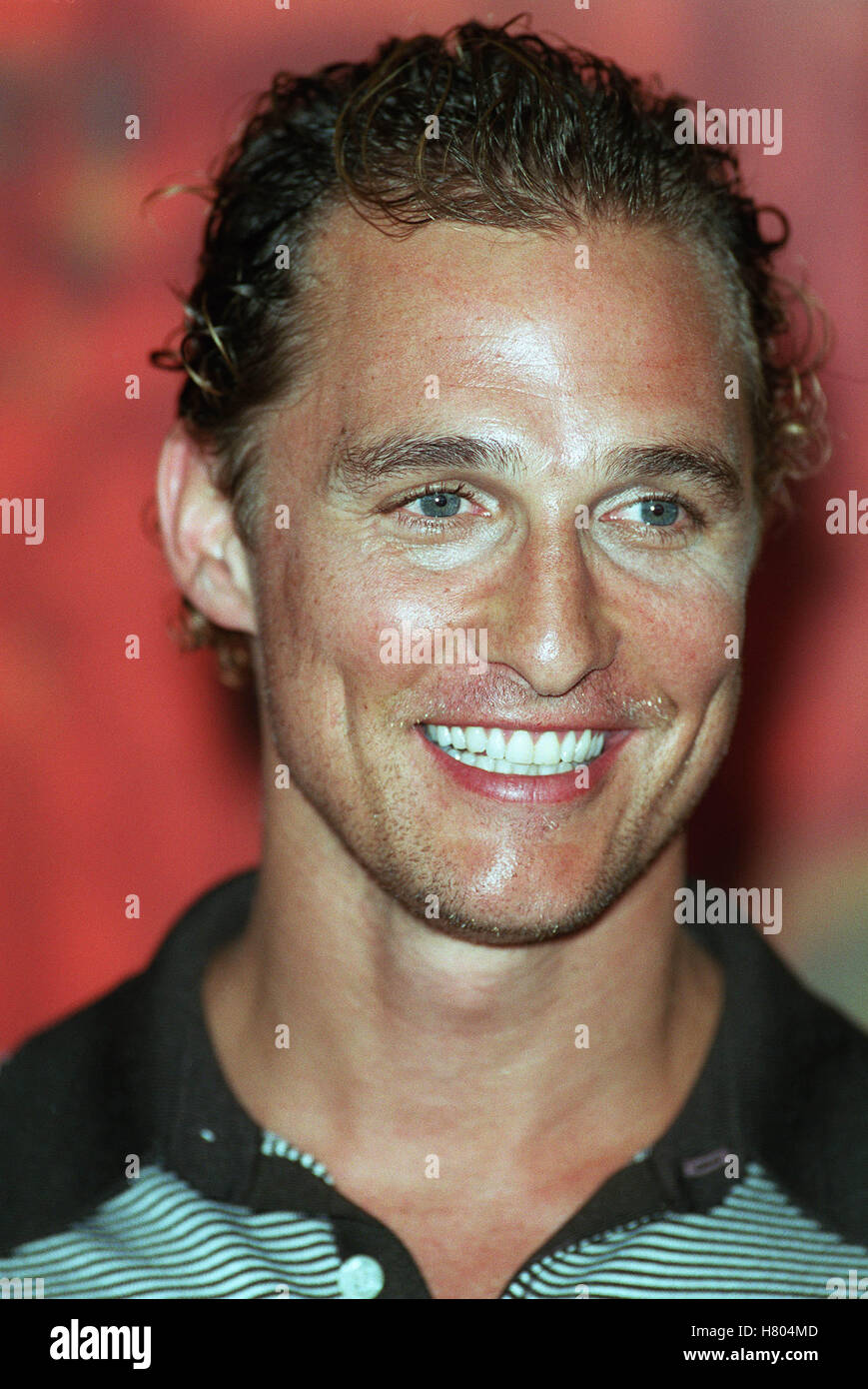 MATTHEW MCCONAUGHEY "U-571" PHOTOCALL VENICE FEST FILM FESTIVAL VENICE ...