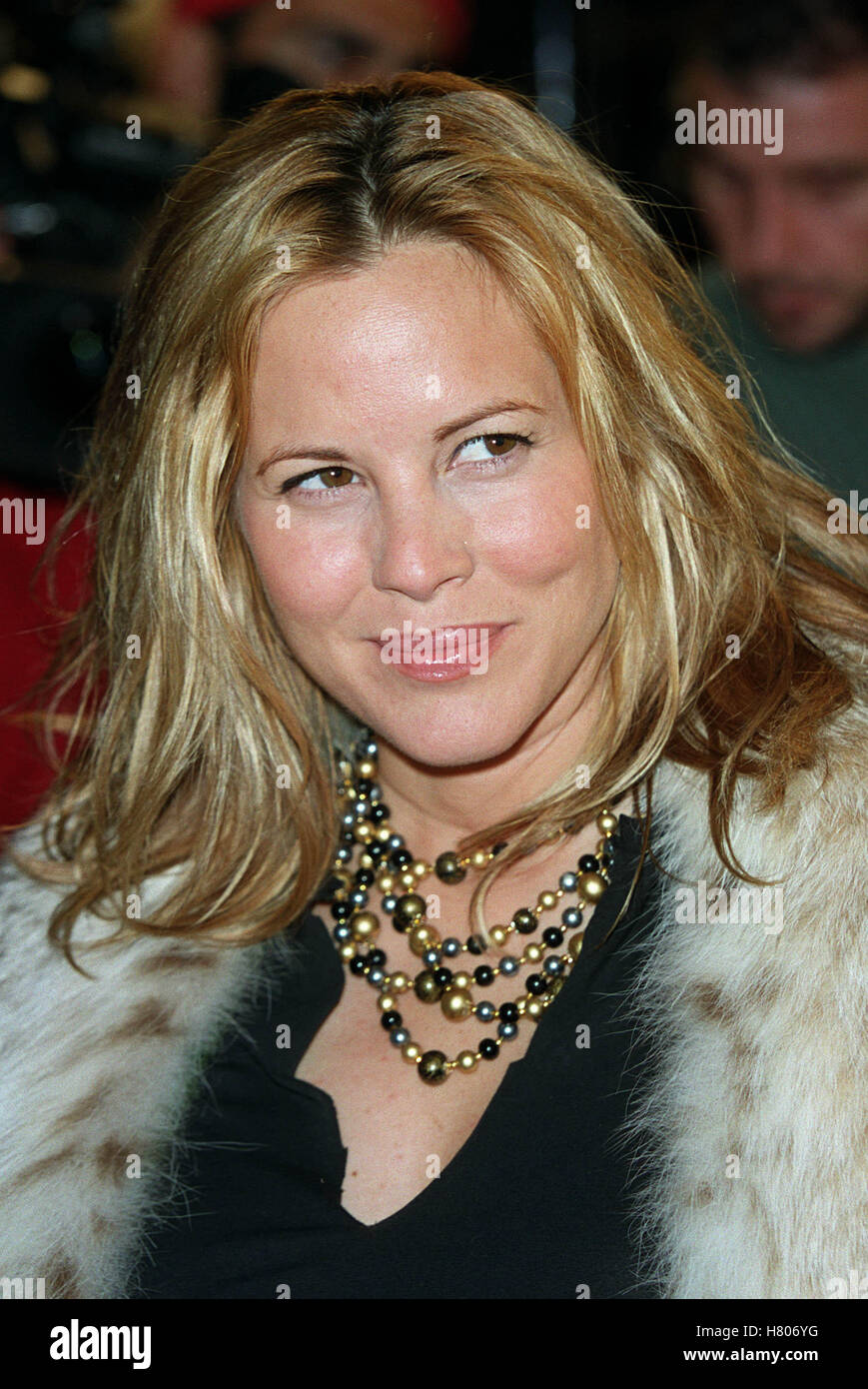 MARIA BELLO RED PLANET PREMIERE LOS ANGELES MANN VILLAGE THEATRE ...