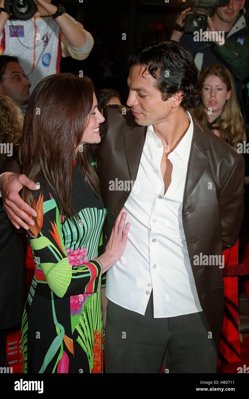 Julia Roberts Benjamin Bratt