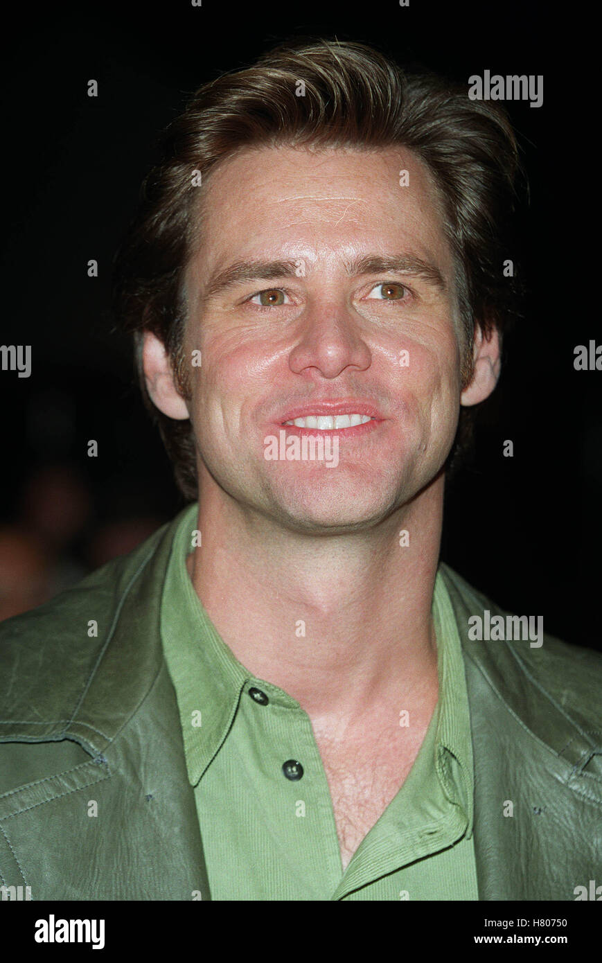 JIM CARREY "THE GRINCH" LA PREMIER PARAMOUNT STUDIOS LA USA 08 November ...