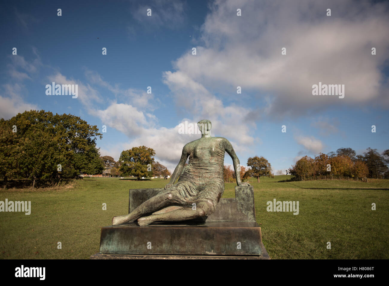 Yorkshire sculpture park hi-res stock photography and images - Alamy