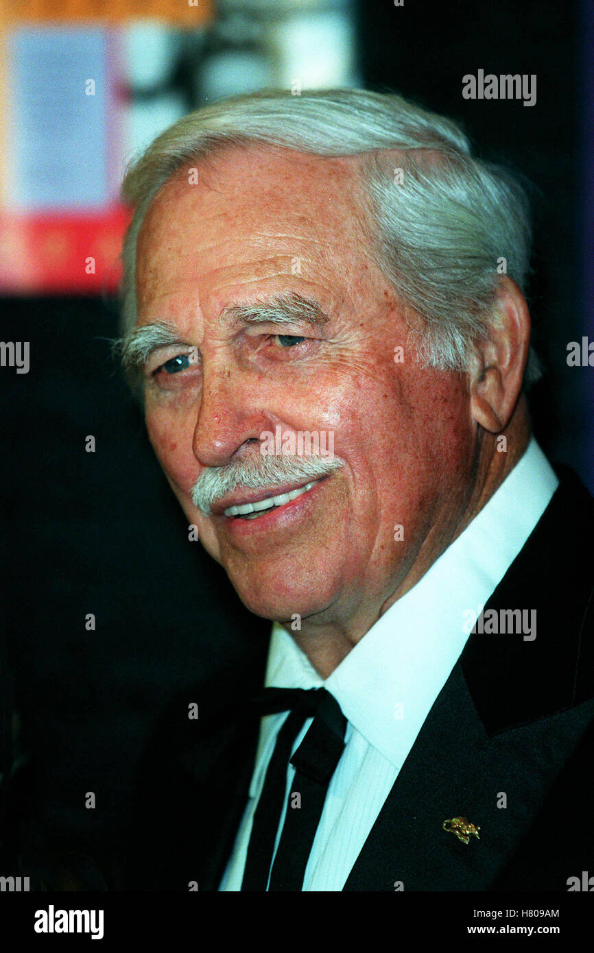 Howard keel hi-res stock photography and images - Alamy