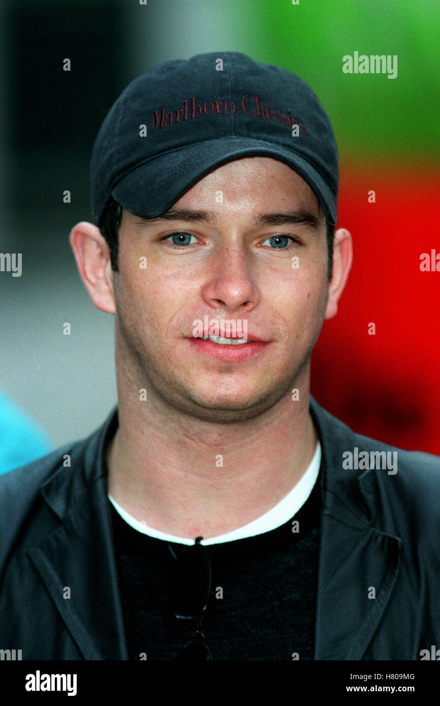 STEPHEN GATELY LONDON ENGLAND 08 February 1999 Stock Photo - Alamy