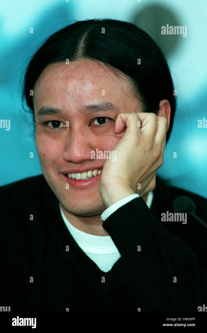 Tony bui hi-res stock photography and images - Alamy