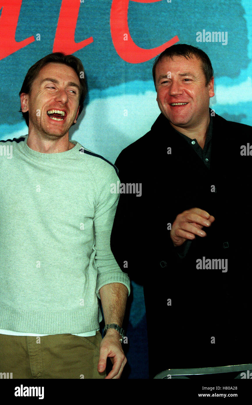 Actors ray winstone hi-res stock photography and images - Alamy