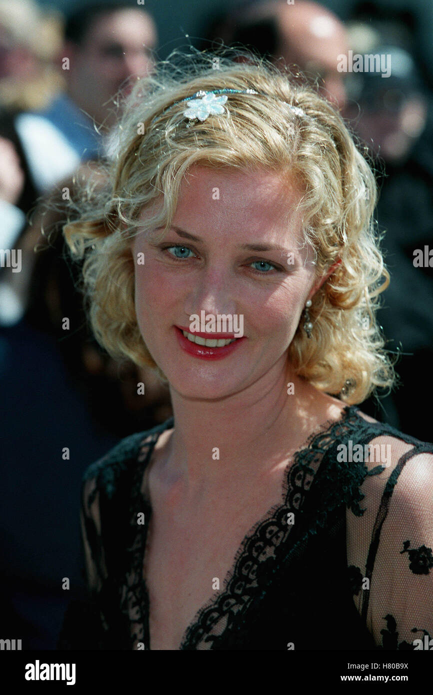 Joely Richardson's Instagram, Twitter & Facebook on IDCrawl