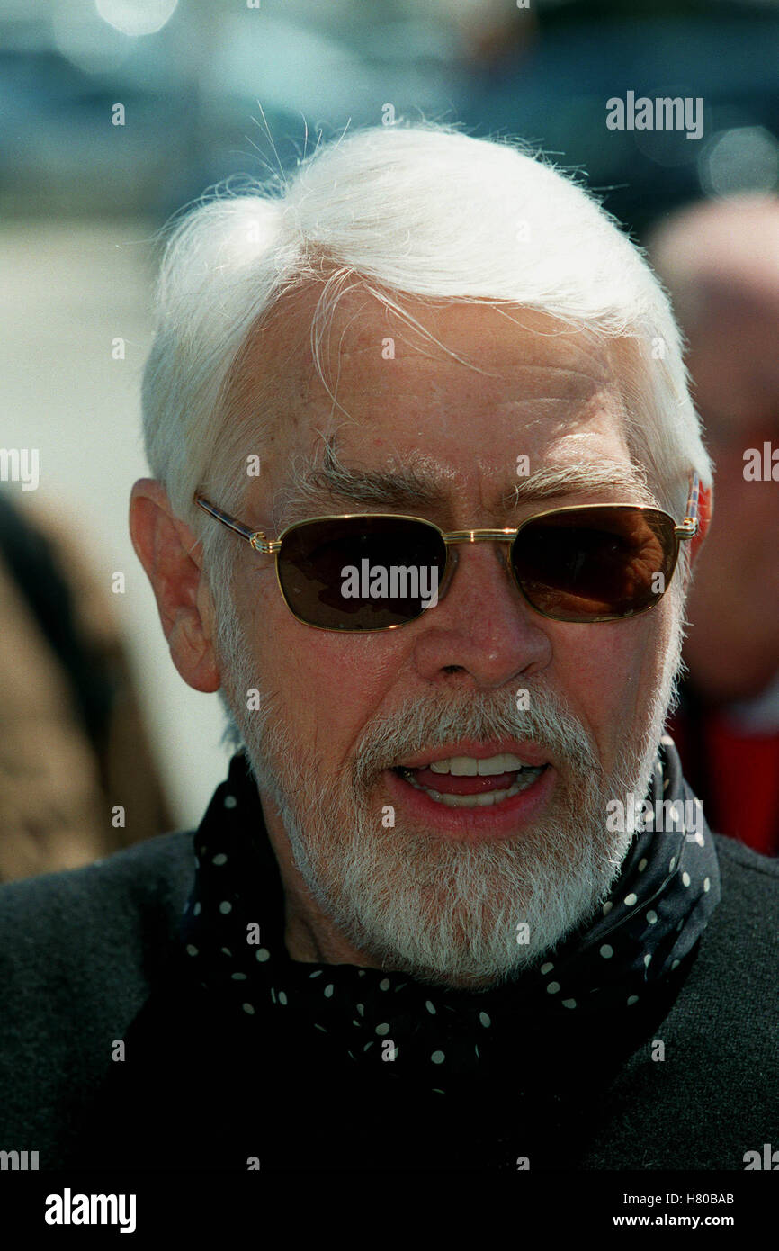 James coburn actor hi-res stock photography and images - Alamy