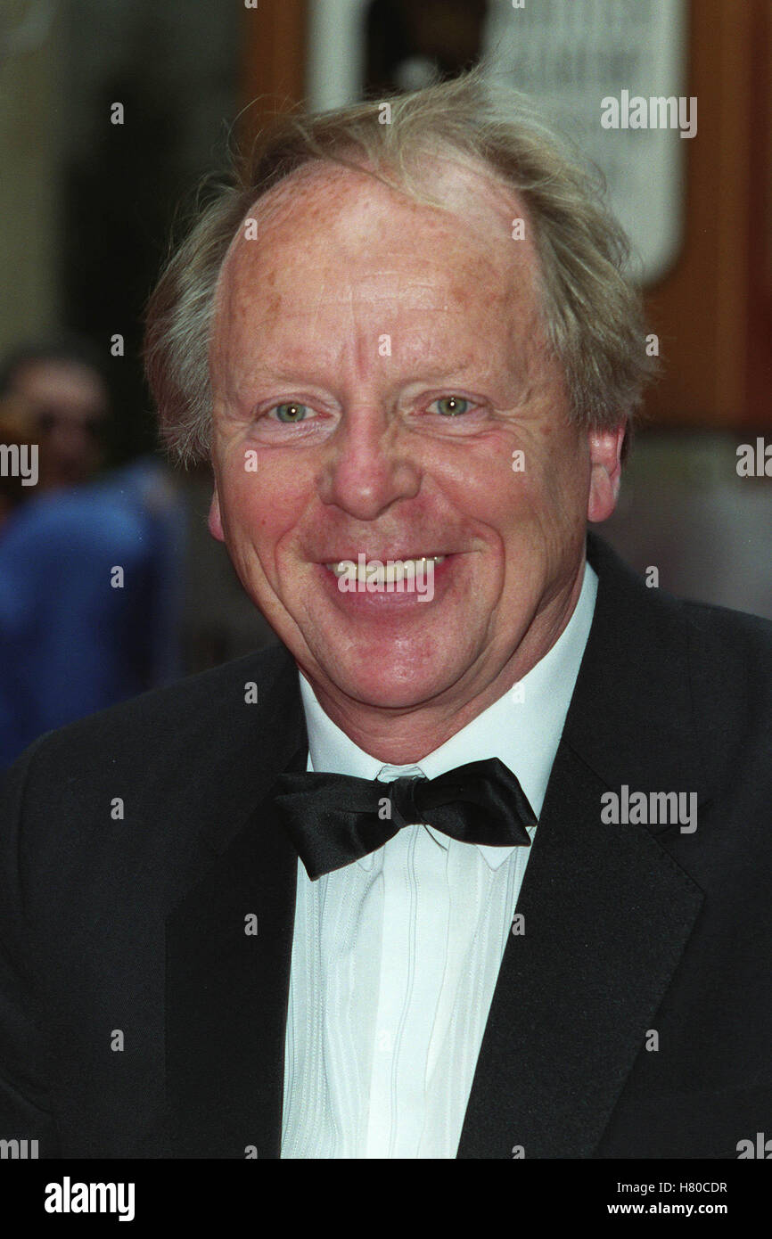 JOHN BIRD LONDON ENGLAND 10 May 1999 Stock Photo - Alamy