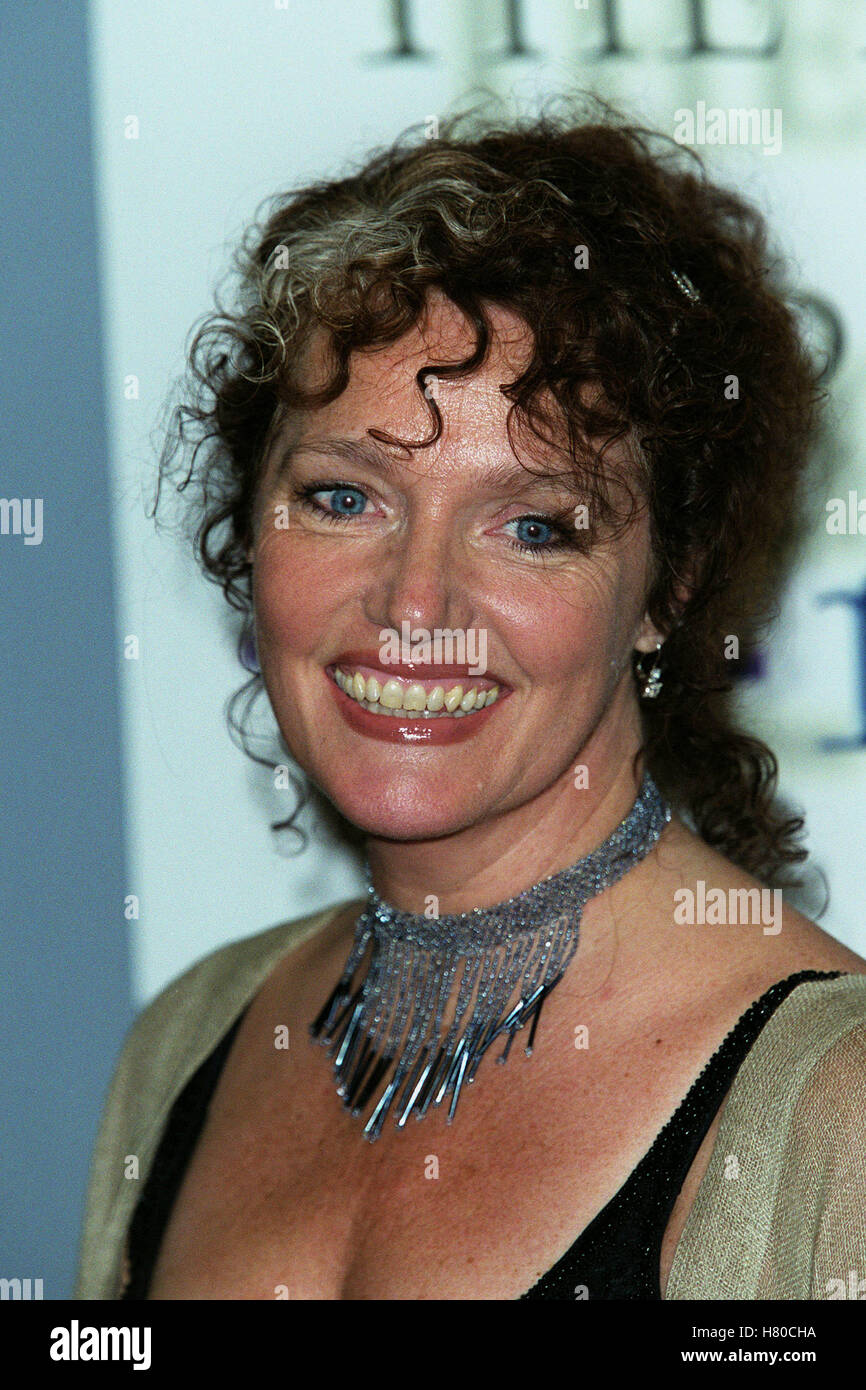 Actress louise jameson hi-res stock photography and images - Alamy