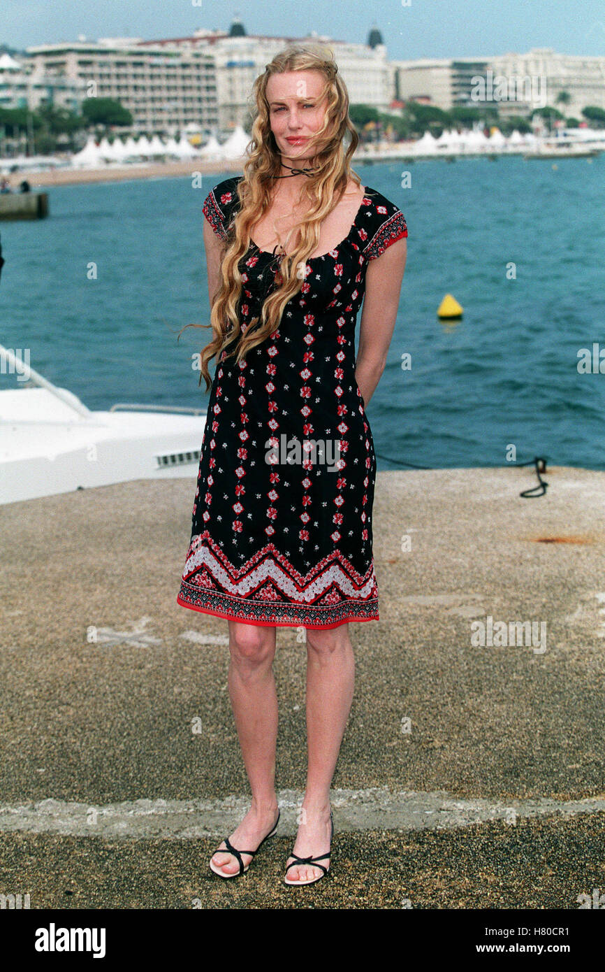 DARYL HANNAH 23 May 1999 Stock Photo - Alamy