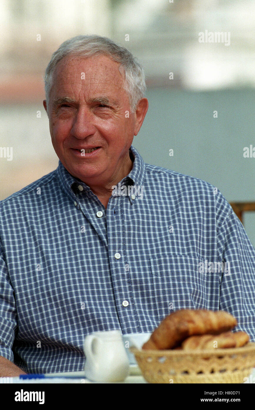 NIGEL HAWTHORNE 24 May 1999 Stock Photo - Alamy