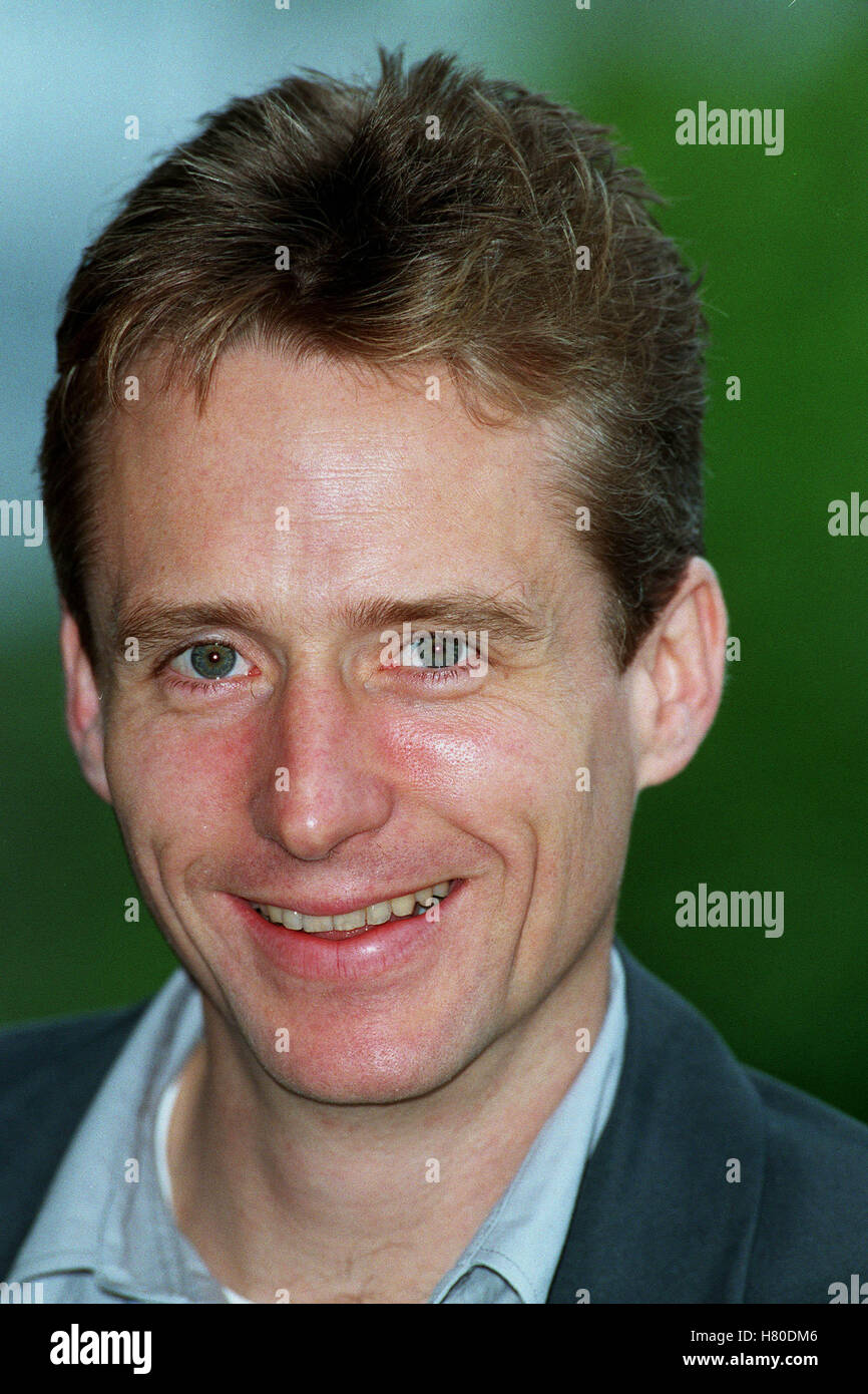 LINUS ROACHE 27 May 1999 Stock Photo - Alamy