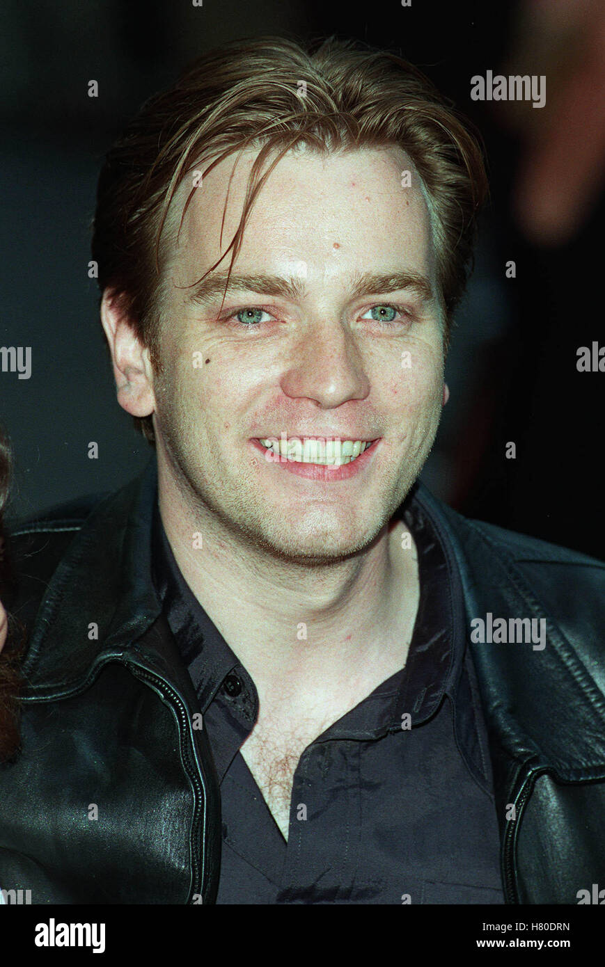EWAN MCGREGOR LONDON ENGLAND 21 June 1999 Stock Photo - Alamy