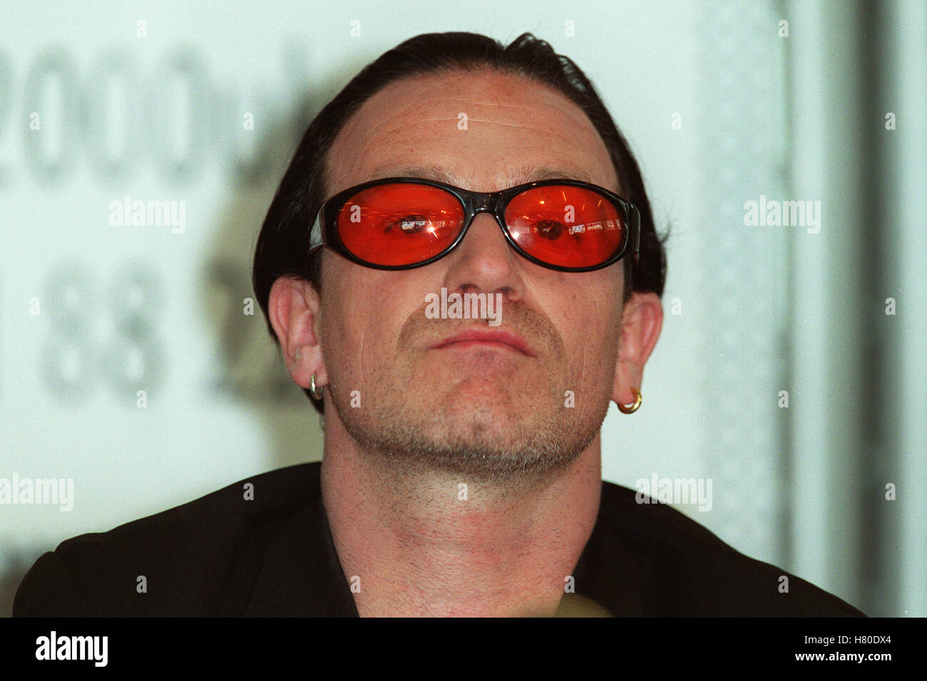 BONO 21 June 1999 Stock Photo - Alamy