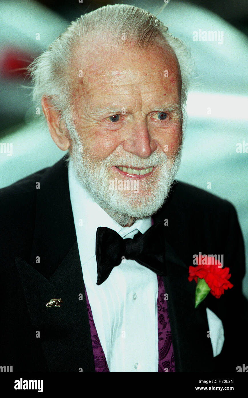 John mills hi-res stock photography and images - Alamy