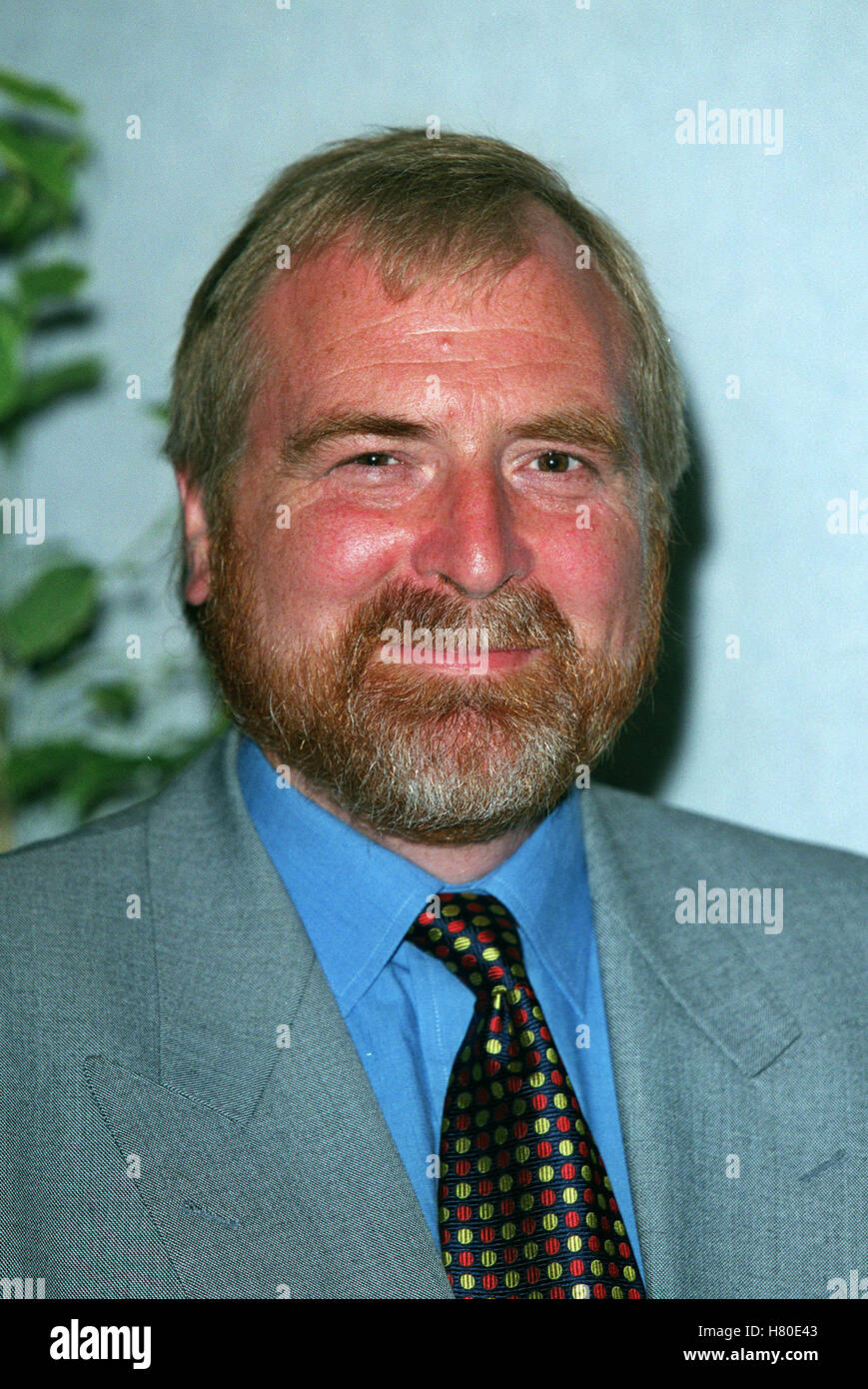 ANDY KLUZ LONDON ENGLAND 04 July 1999 Stock Photo - Alamy