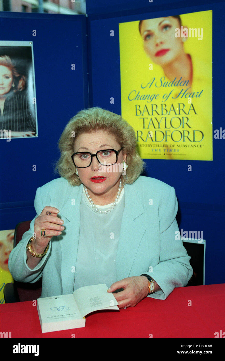 Barbara taylor bradford hi-res stock photography and images - Alamy