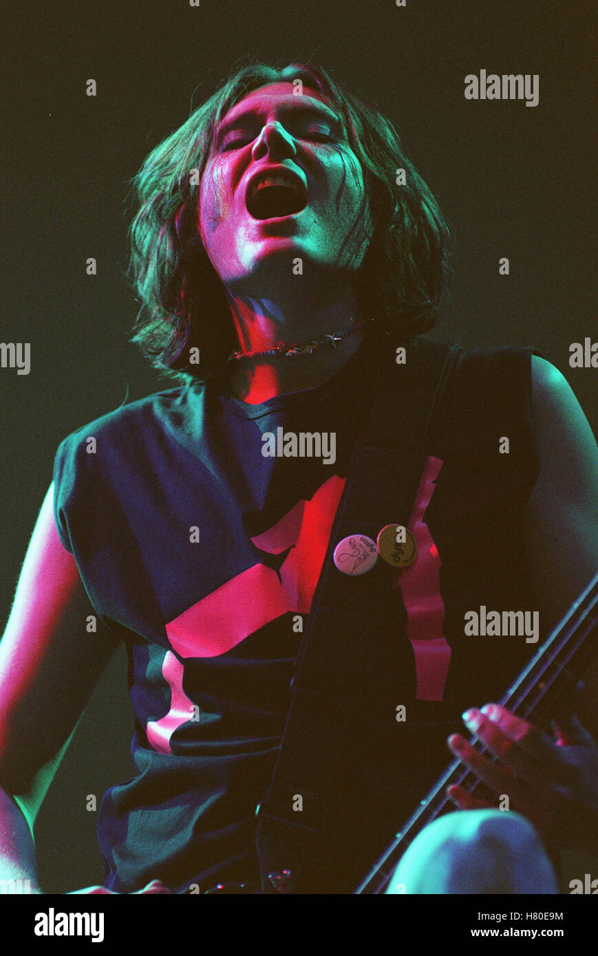 Nicky wire hi-res stock photography and images - Alamy