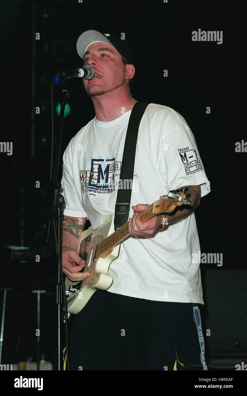 Everlast singer hi-res stock photography and images - Alamy