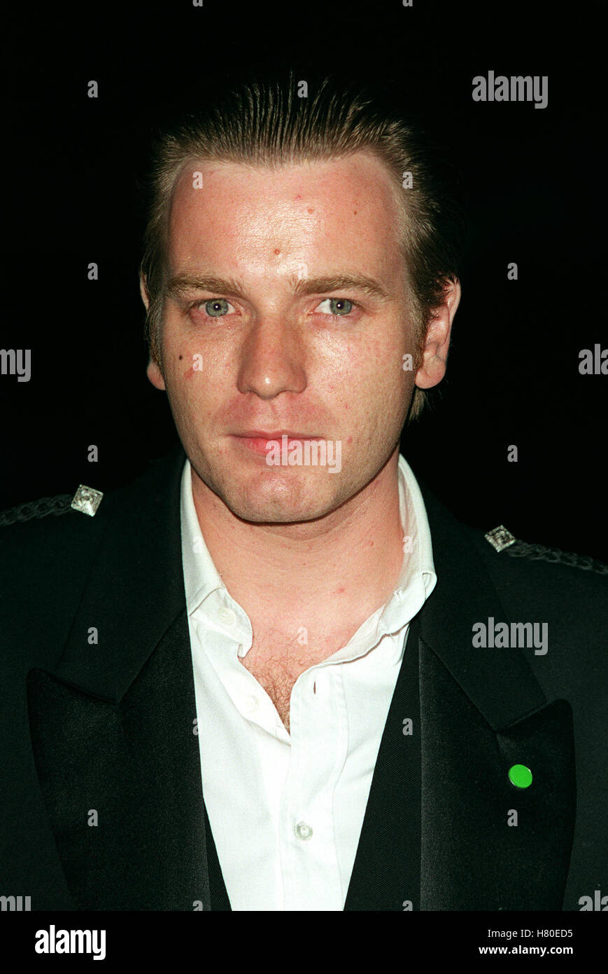 EWAN MCGREGOR LONDON ENGLAND 13 July 1999 Stock Photo - Alamy