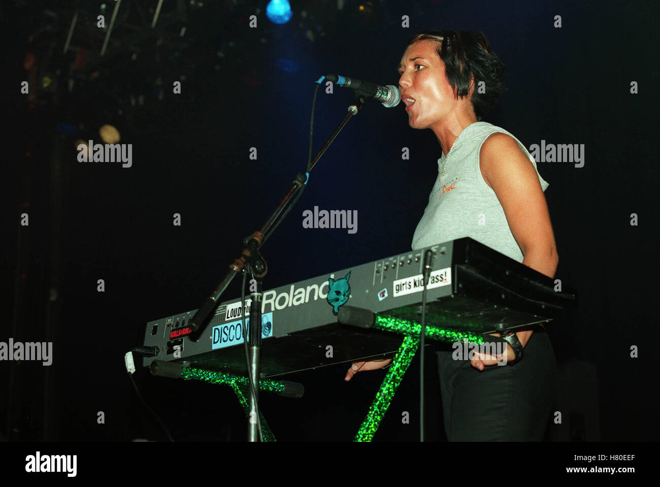 Manda rin 14 july 1999 performing keyboards vocals with hi-res stock photography and images - Alamy