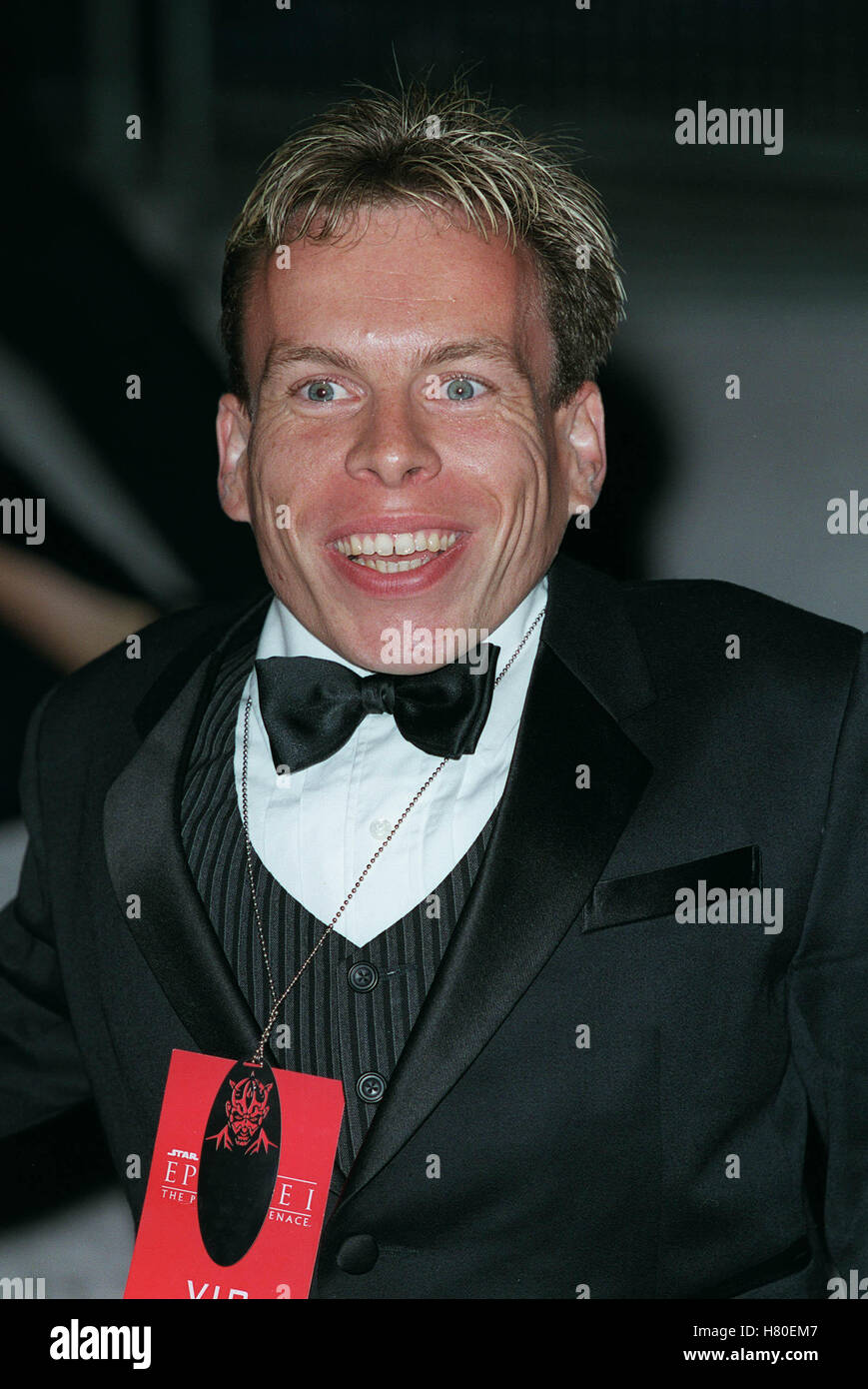 Warwick davis, portrait hi-res stock photography and images - Alamy