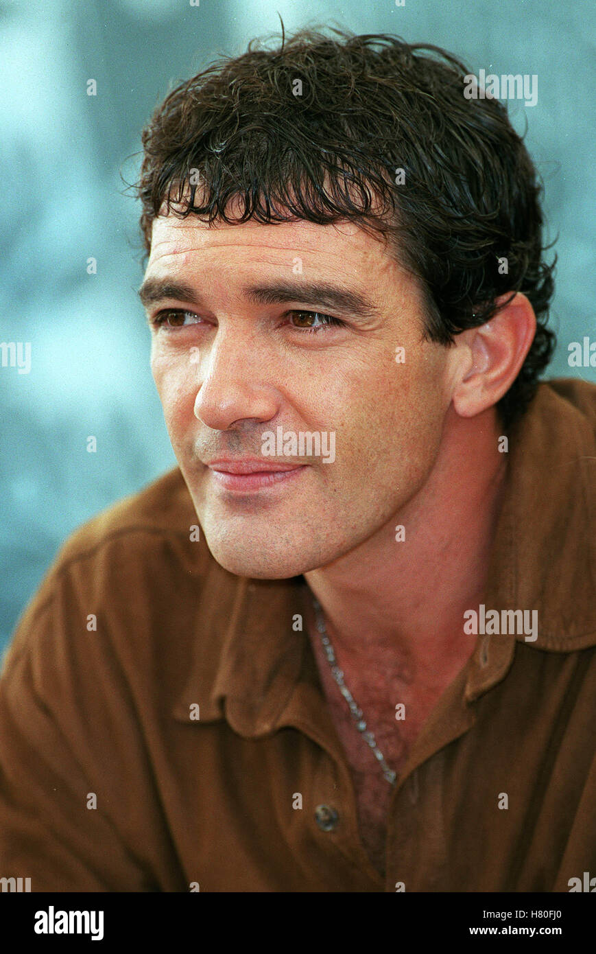 ANTONIO BANDERAS 12 September 1999 Stock Photo - Alamy