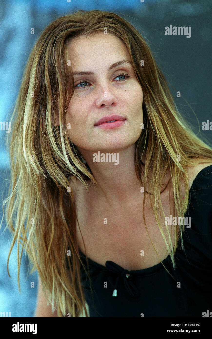 EMMANUELLE SEIGNER 12 September 1999 Stock Photo - Alamy