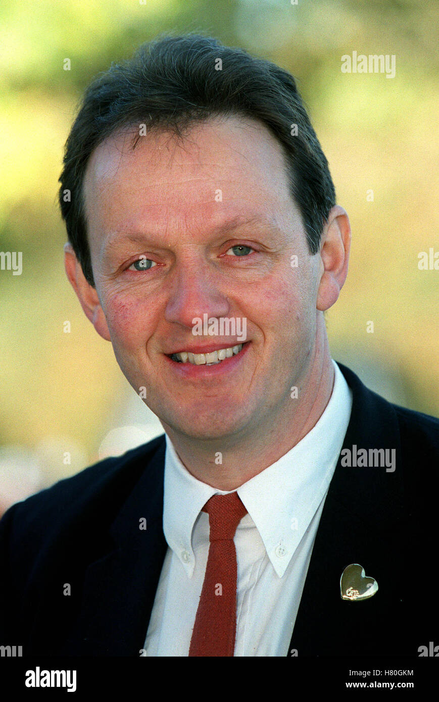 KEVIN WHATELY LONDON ENGLAND 03 November 1999 Stock Photo - Alamy
