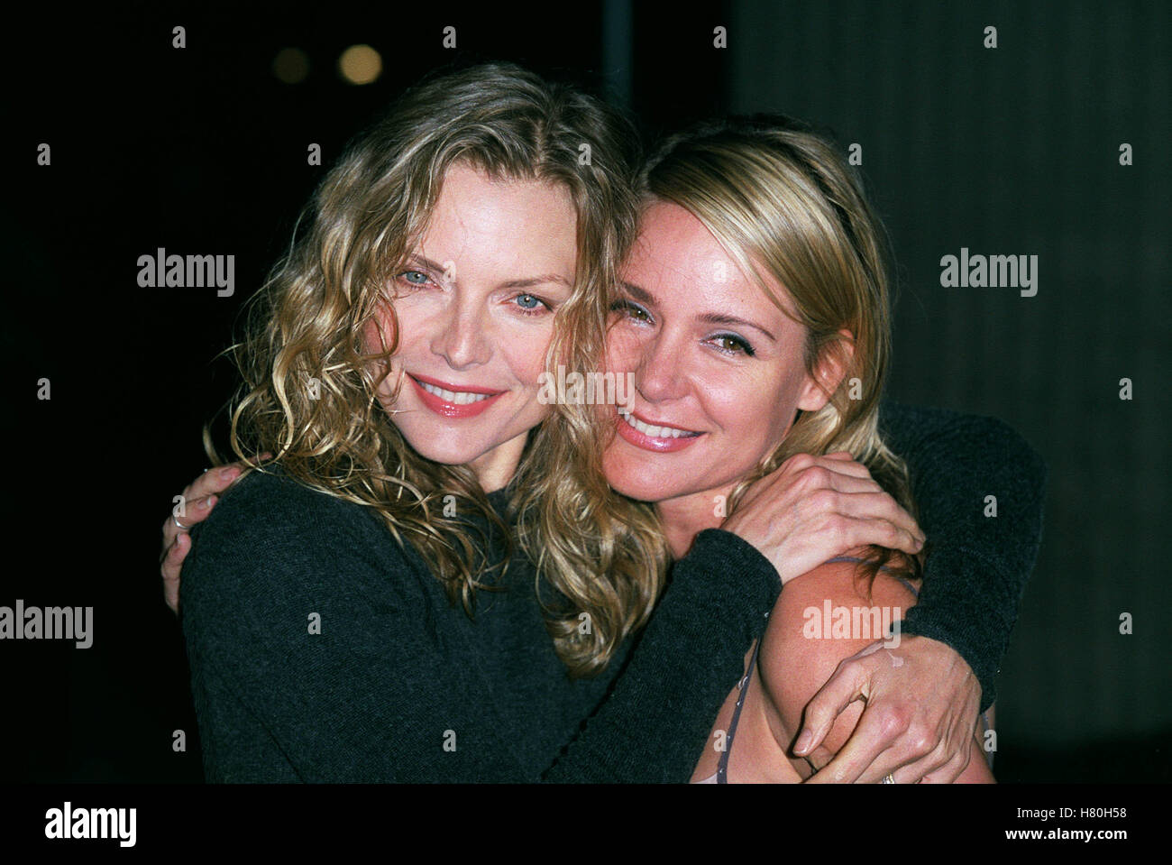 MICHELLE & DEDEE PFEIFFER LOS ANGELES USA 23 November 1999 Stock Photo ...