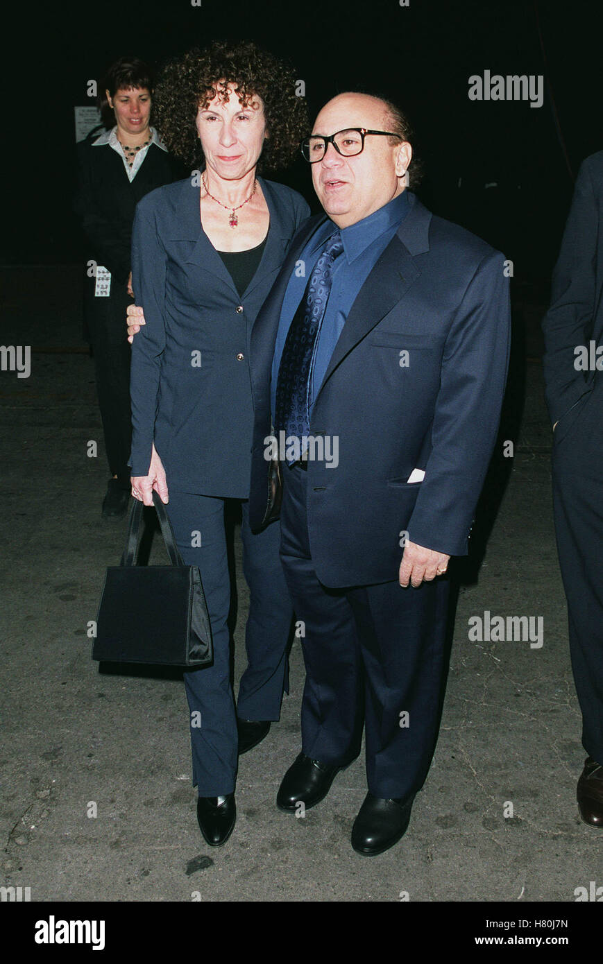 Danny Devito Wife Rhea Perlman High Resolution Stock Photography and ...