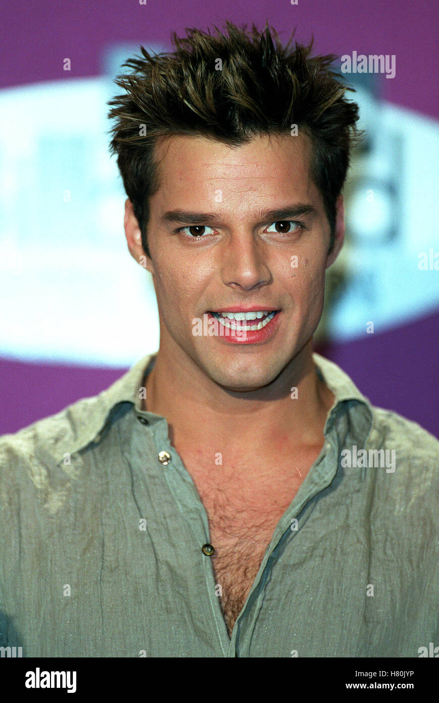 RICKY MARTIN LAS VEGAS USA 11 December 1999 Stock Photo - Alamy