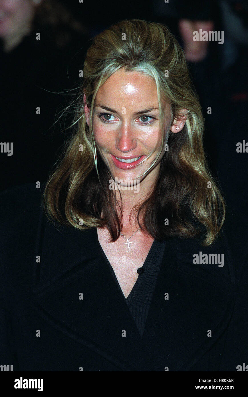 LISA BUTCHER LEICESTER SQ LONDON ENGLAND 15 December 1999 Stock Photo ...